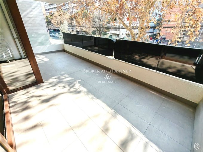 Departamento en Venta en Providencia, Marchant Pereira con Dario Urzua