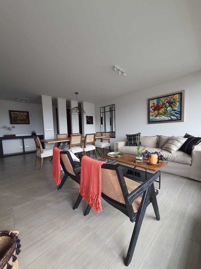 Departamento en Venta en Vitacura, Dpto 3 dormitorios 3 baños (138426)