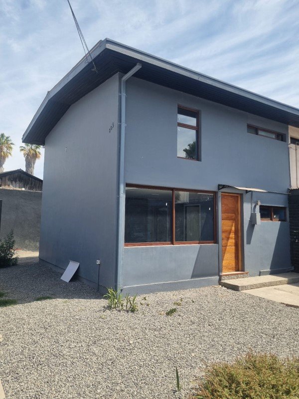 Casa en Arriendo en San Fernando, Av. Bdo. Ohiggins.