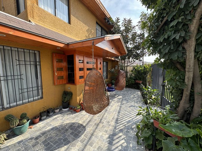 Casa en Venta en Maipú, René Olivares Becerra con Pje. Punta de Plata