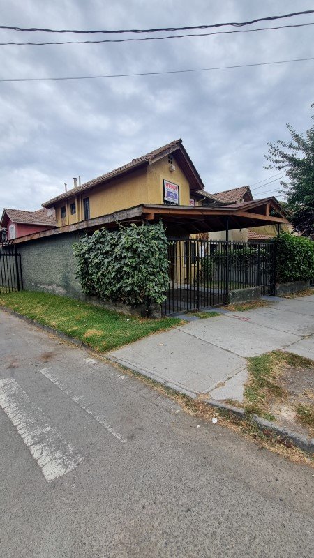 Casa en Venta en Cerrillos, Av aeropuerto/fernández albano