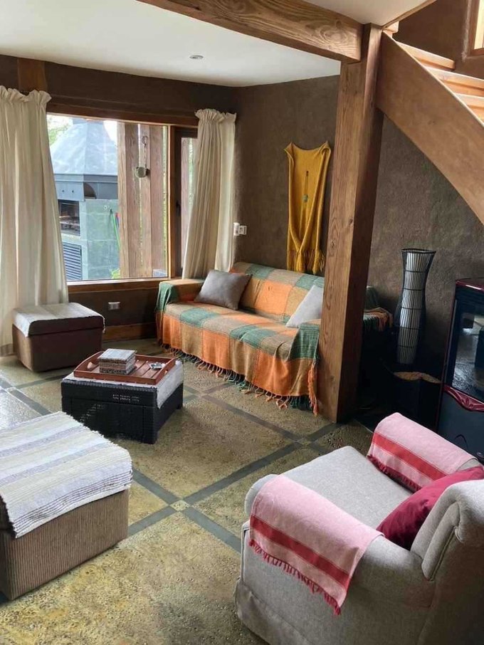 Casa en Venta en Pucón, Moderna Vivienda con Espacios Luminosos (138823)