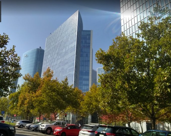 Oficina en Arriendo en Las Condes, Edificio Parque Araucano