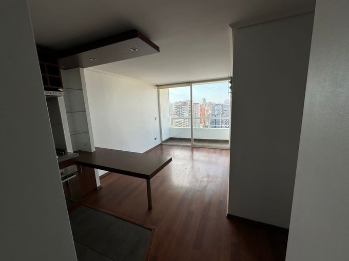 Departamento en Arriendo en Santiago, Lira 520 santa isabel