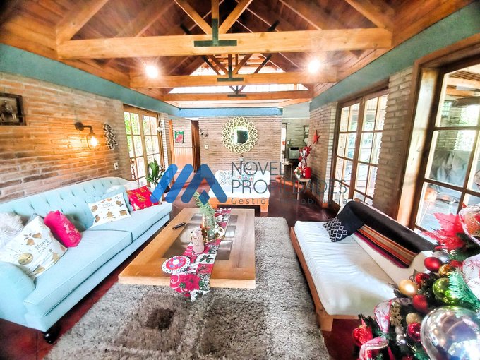 Casa en Venta en Colina, Gran casa en condominio, Chicureo (171328)