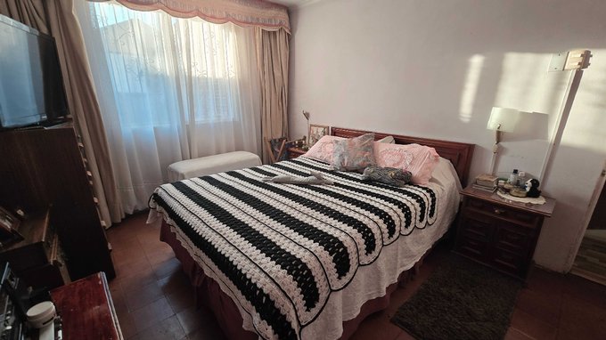 Casa en Venta en La Cisterna, Oportunidad Única de Inversión (155997)