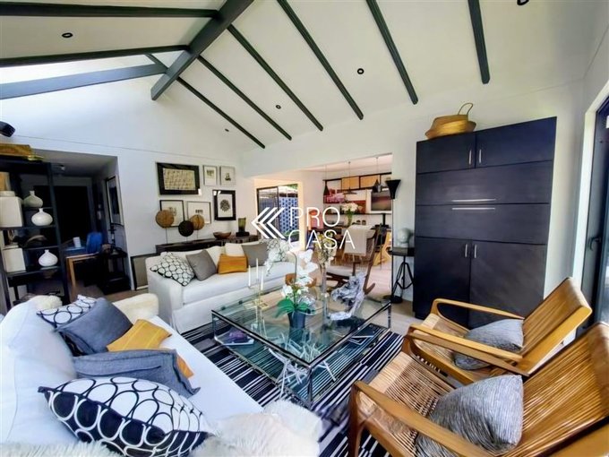 Casa en venta en Pasaje Cerrado / El Gabino, Lo Barnechea