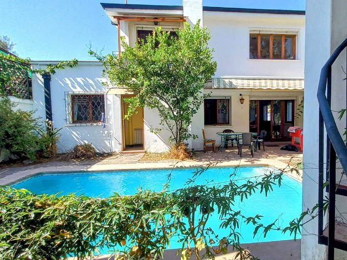 Casa en Venta en Ñuñoa, Oportunidad Única para Inversión Segura (170303)