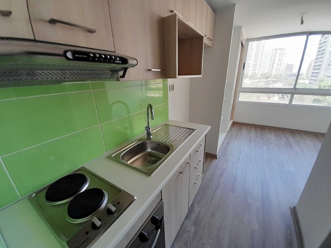 Departamento en Venta en Estación Central, Edificio de 17 Pisos, Studio ...